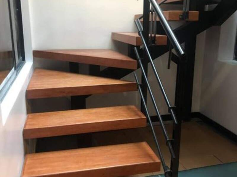 gradas en madera made arte ecuador : Made Arte Ecaudor | Construex