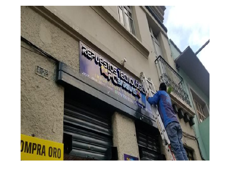 Letrero con relieve en acrilico Ecuador : XTRIM ART | Construex