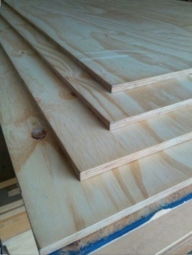 Tablero TRIPLEX 4x8x12 C : Maderama | Construex