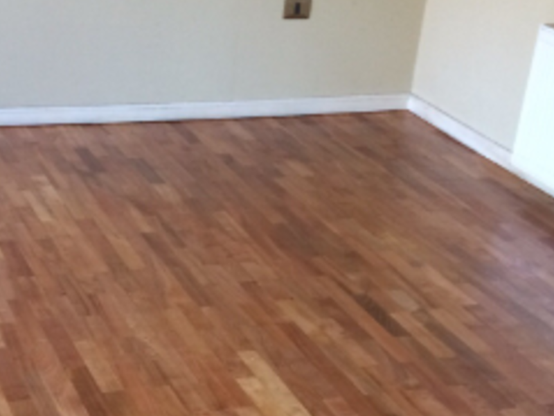 piso flotante color cafe oscuro : Parquet y Decoraciones JJ | Construex